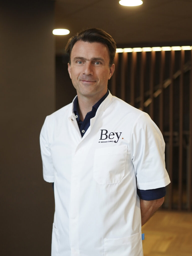 Ooglidcorrectie - Bey by Bergman Clinics